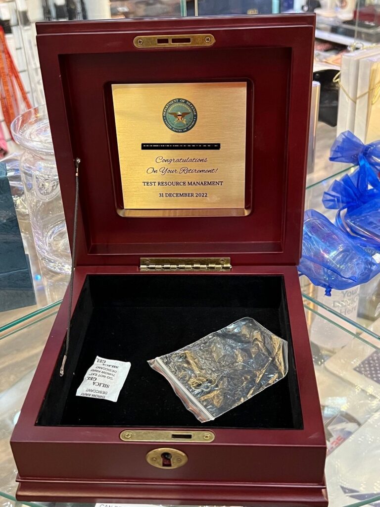 USMC Desktop Box with Engraving - Ship's Hatch